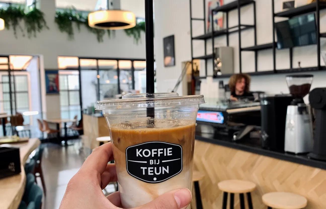 Coffee and lunch to go in Breda